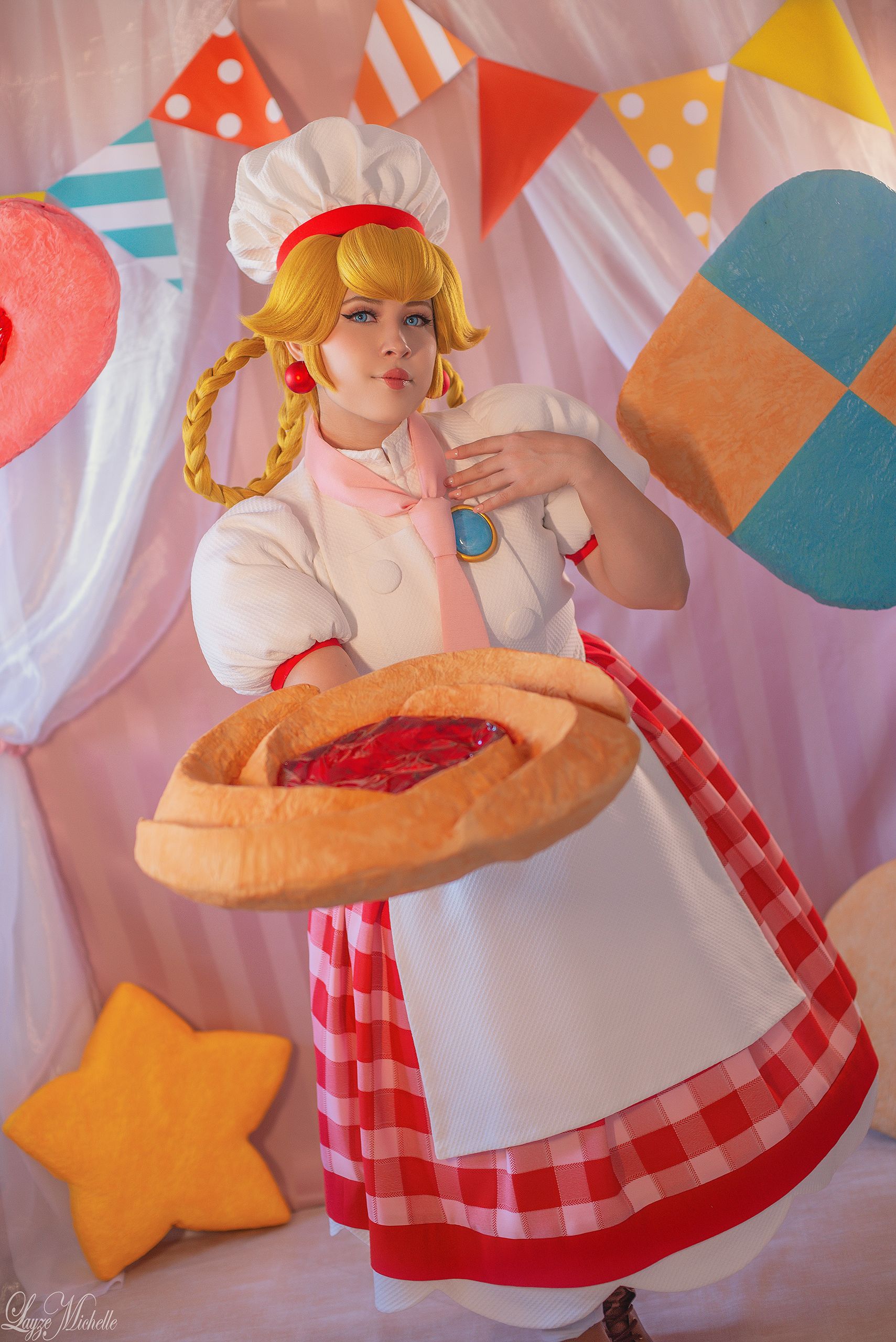 Cosplay Princess Peach Patissiere | Princess Peach Showtime!